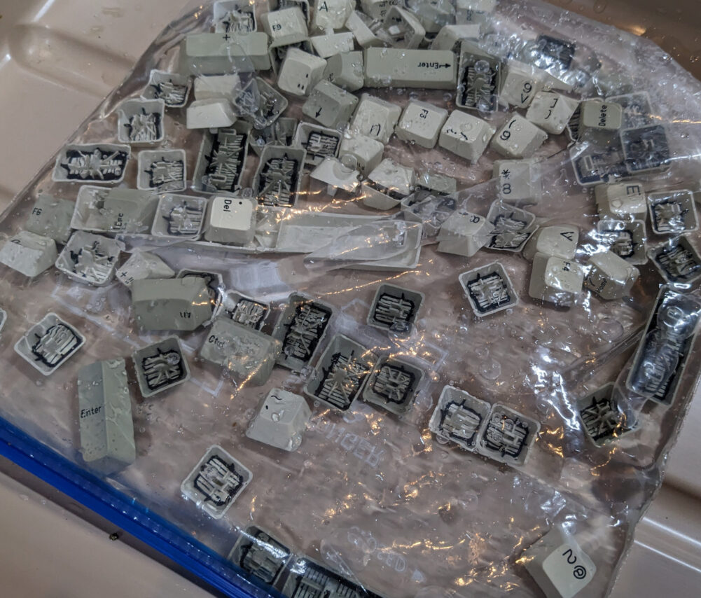 Retrobrighting tips – Retro Tech Restoration